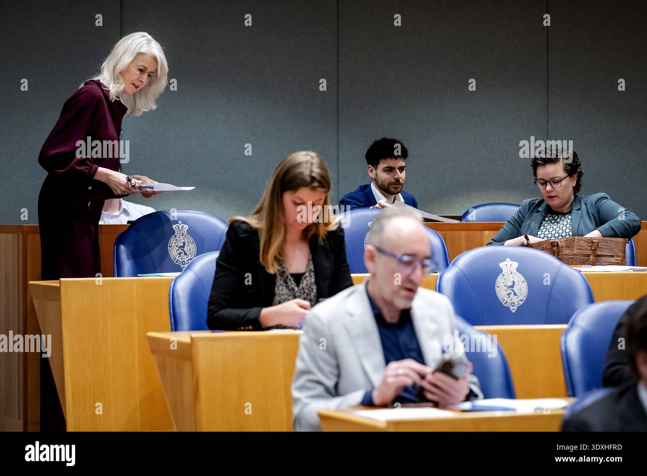 THE HAGUE – Mona Keijzer (left) and Henk Vermeer (BBB) during votes ...