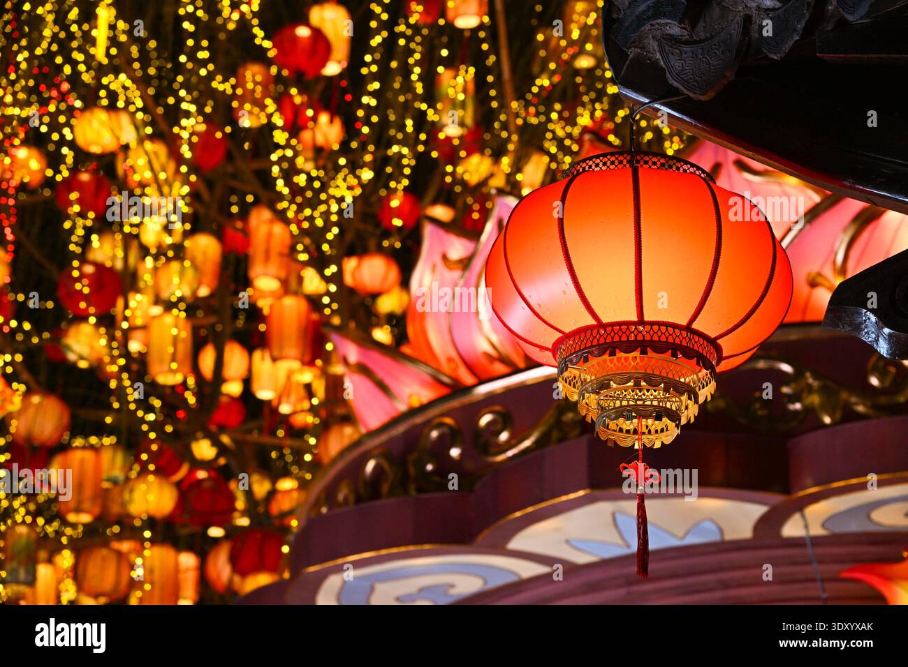 Colorful lanterns illuminate Laomendong scenic area in Nanjing City ...