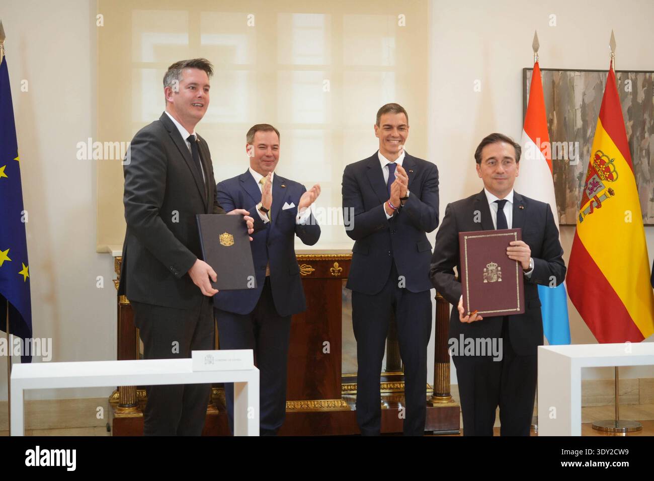 President Pedro Sanchez receives the Grand Duke of Luxembourg at ...