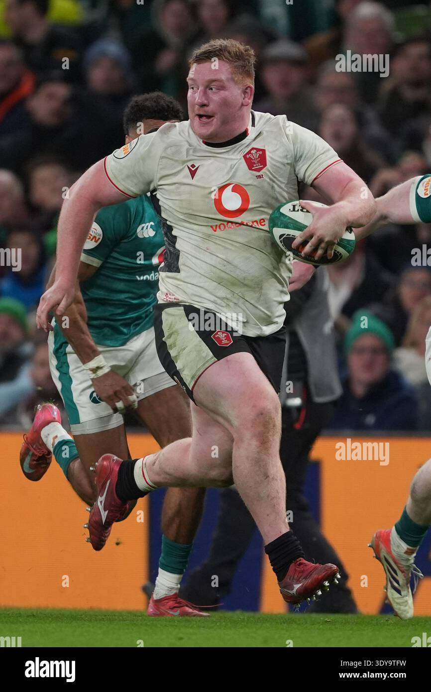 Wales' Rhys Carre on way to scoring a try during the Guinness Men's Six ...