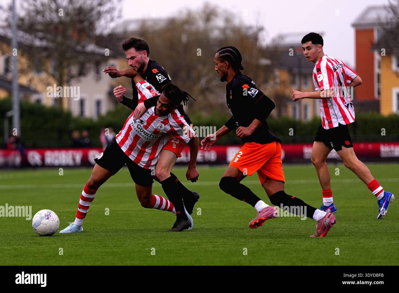 Rotterdam - Thomas Reinders of HHC Hardenberg, Tapmahoe Sopacua of HHC ...