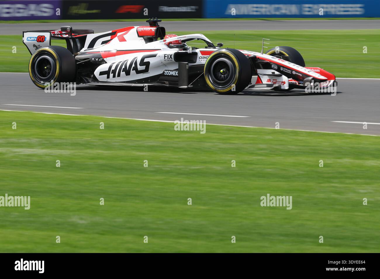 #31 Esteban Ocon (FRA) TGR Haas F1 Team (USA) Haas VF-26/Ferrari during ...