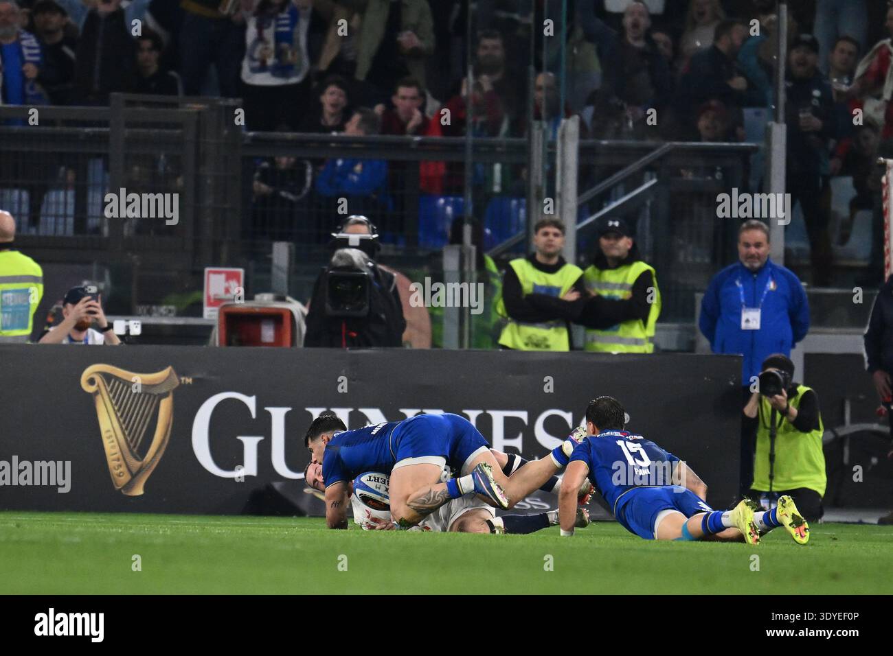 Tom Roebuck of England in to score a try during the Guinness Six ...