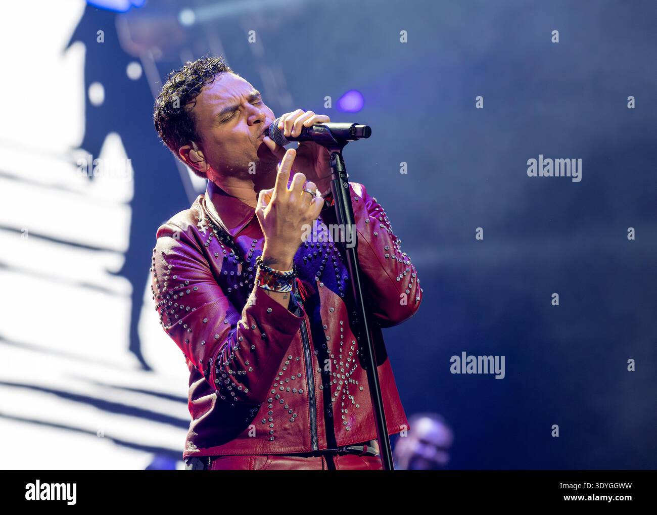 MIAMI, FL - MARCH 7: Silvestre Dangon performs during “El Ultimo Baile ...