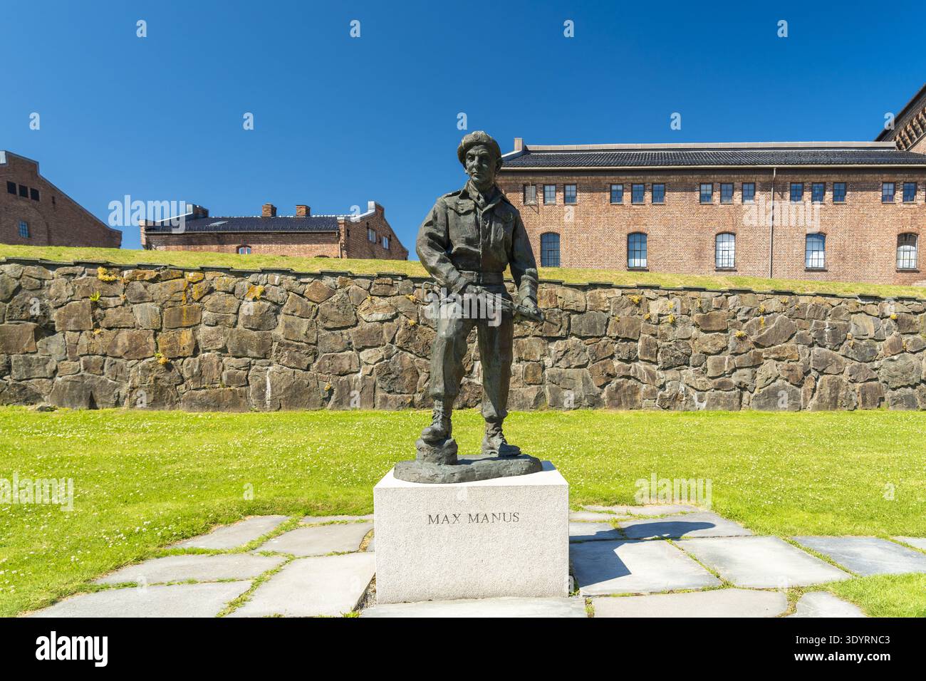 View bronze statue max hi-res stock photography and images - Alamy