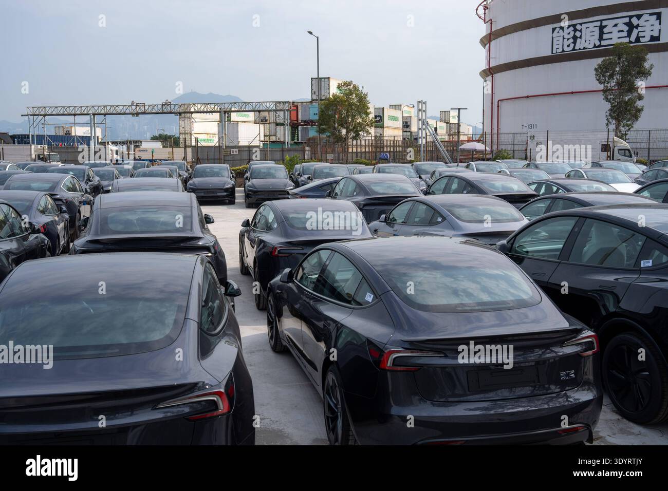 HONGKONG-CAR/TESLA-EV New Tesla Vehicles parked at an order parking lot ...