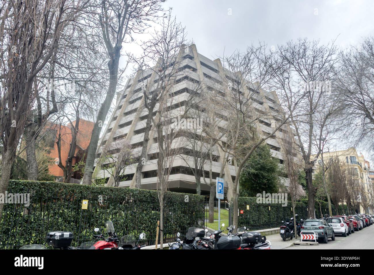 Façade of the J.P Morgan financial group's headquarters in Spain, on 9 ...