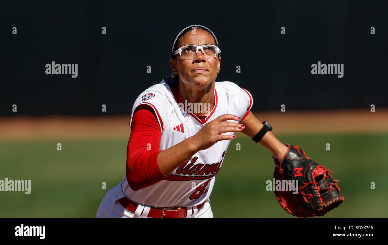Miami (OH) infielder Ella Carter (87) during an NCAA college softball ...