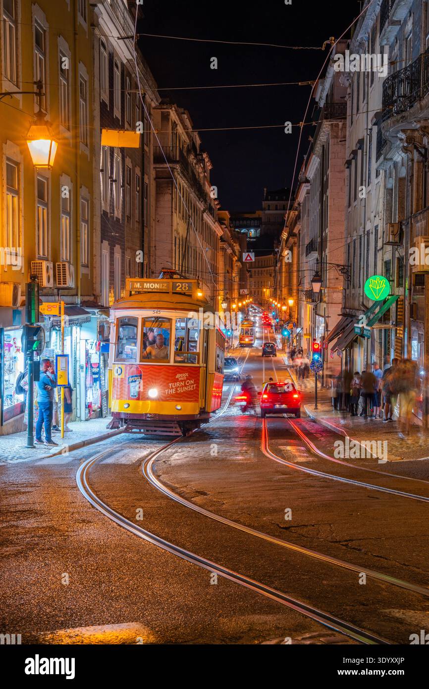 Night scene in outdoor hi-res stock photography and images - Alamy