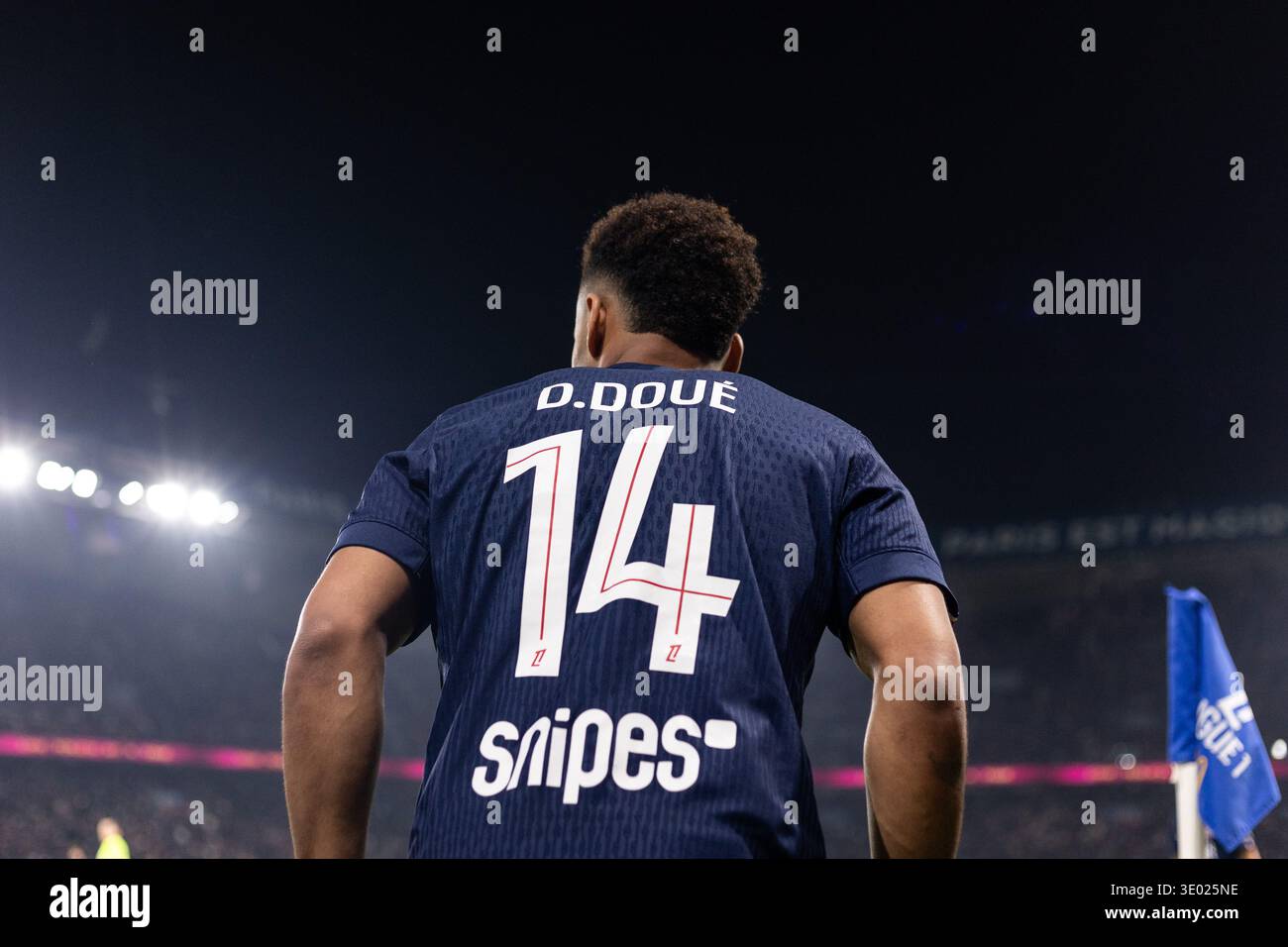 Desire doue psg hi-res stock photography and images - Alamy