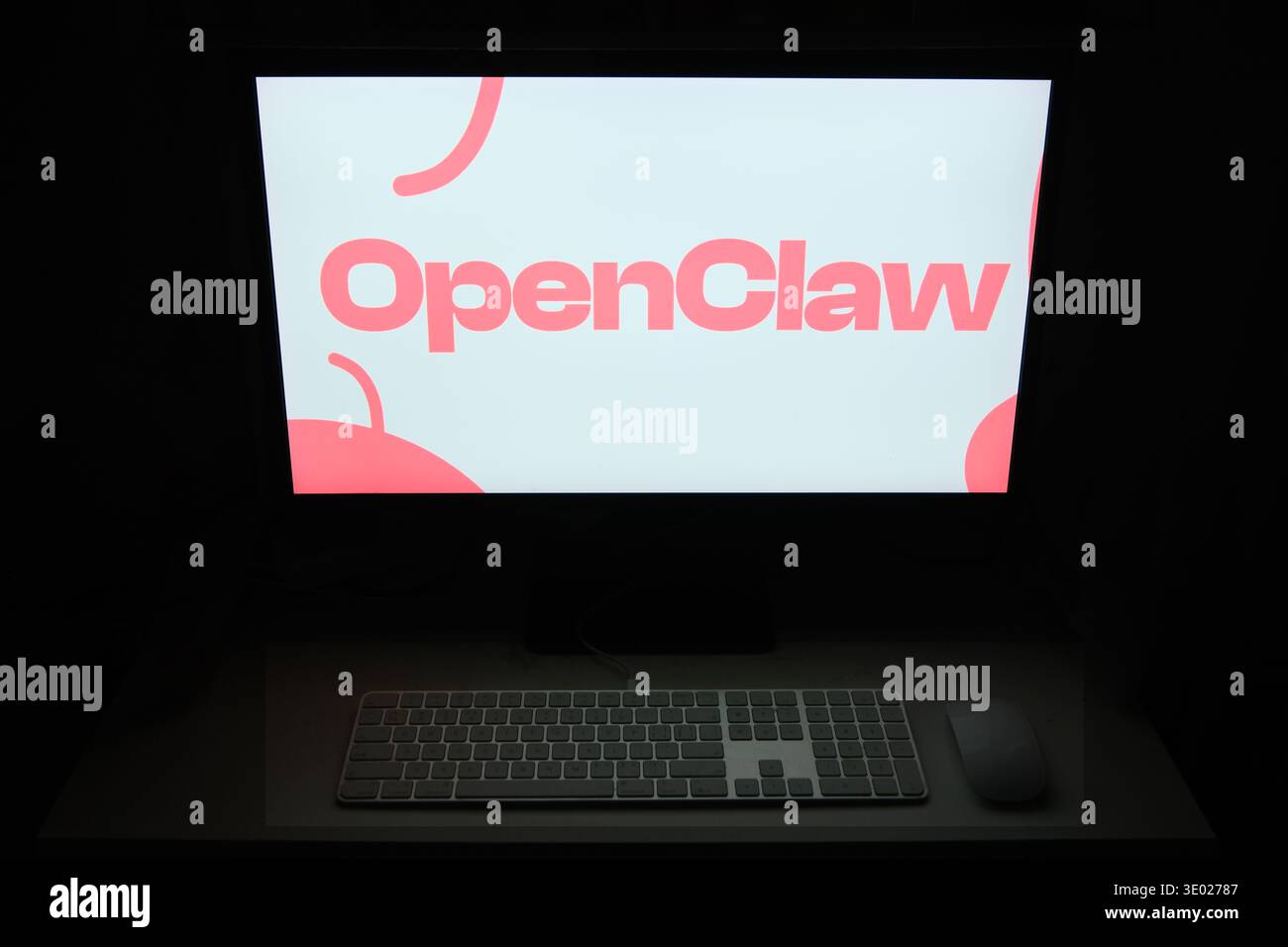 Openclaw logo hi-res stock photography and images - Alamy