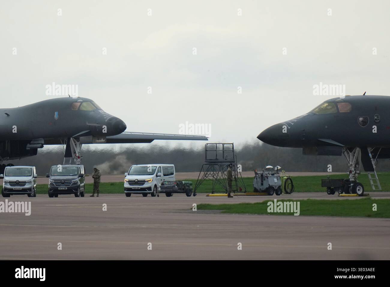 US Airforce crews work on B1 Lancer bombers parked on the apron at RAF ...