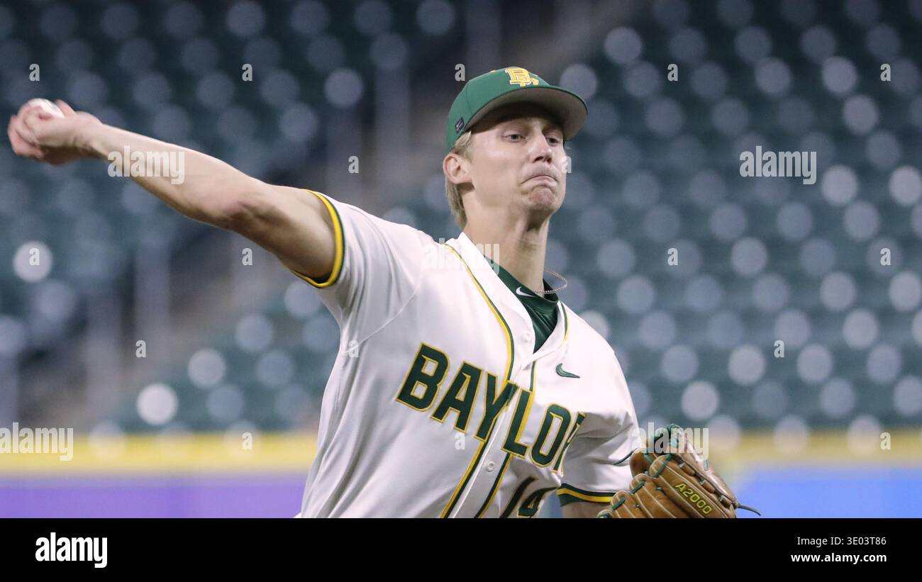Baylor starting pitcher Cade Hansen during an NCAA baseball game ...