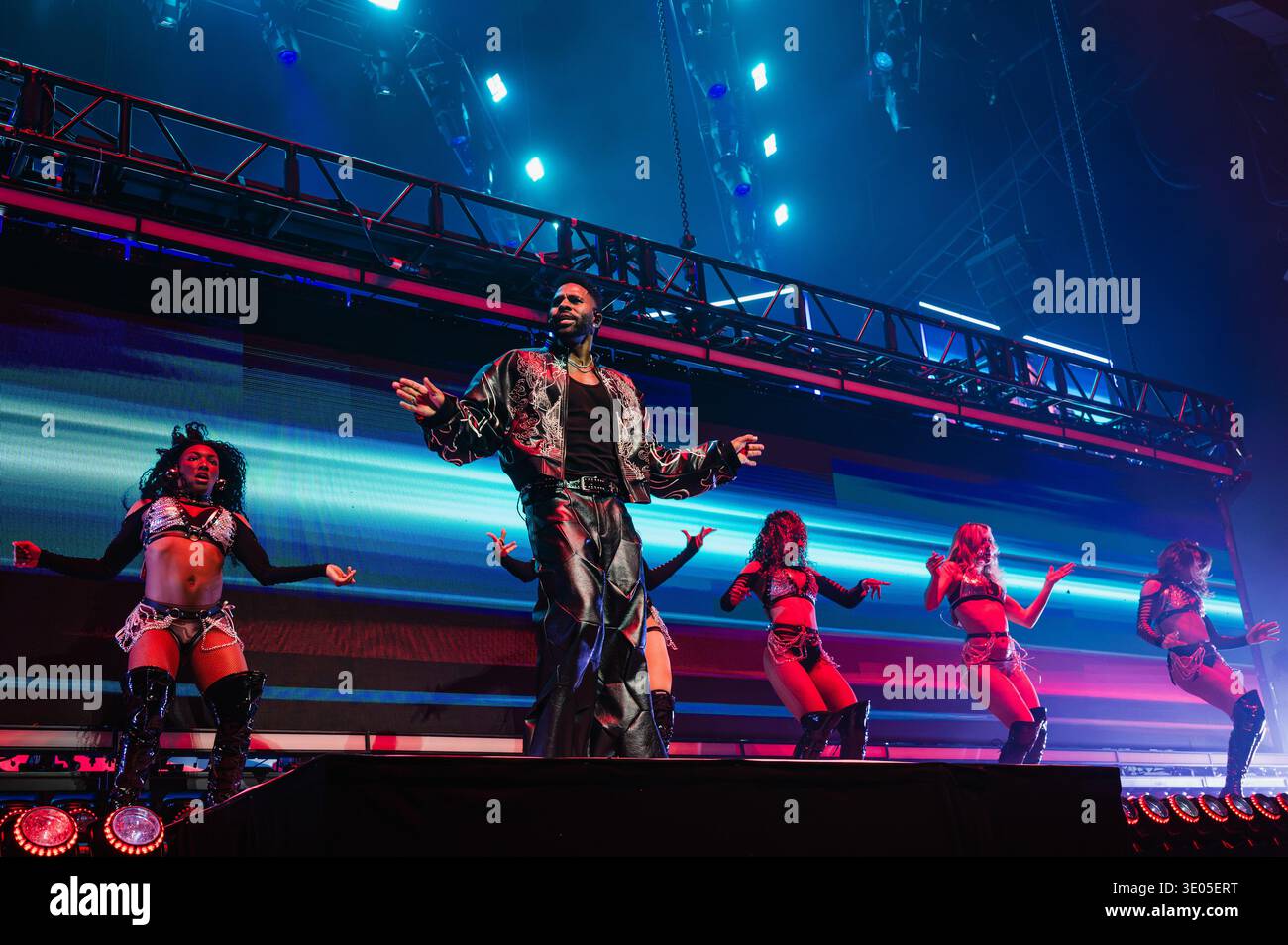 Jason Derulo performing at Leeds First Direct Bank Arena on his The ...