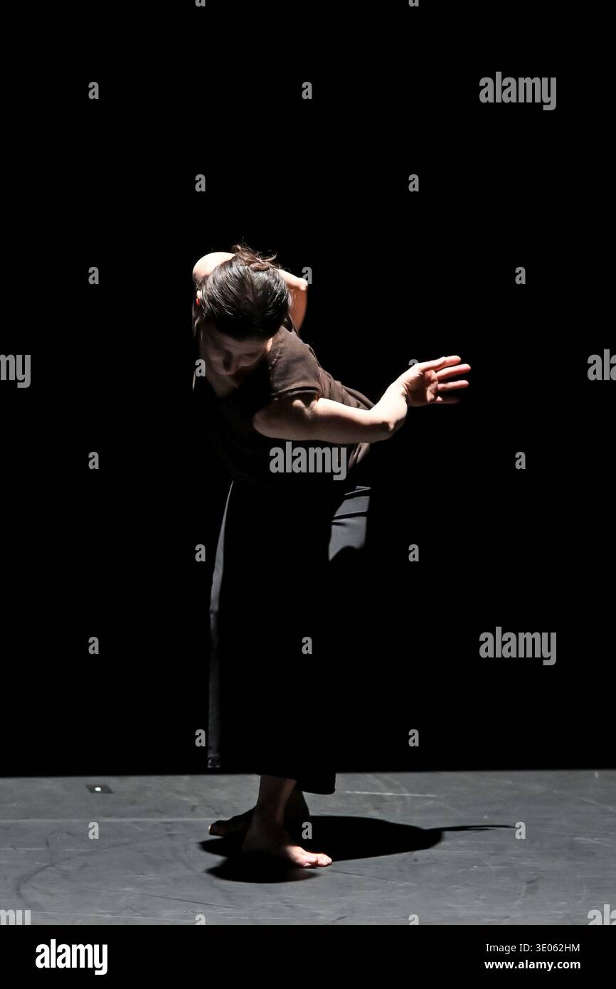 Russell Maliphant Dance Company 'Landscapes' at Sadler's Wells East ...