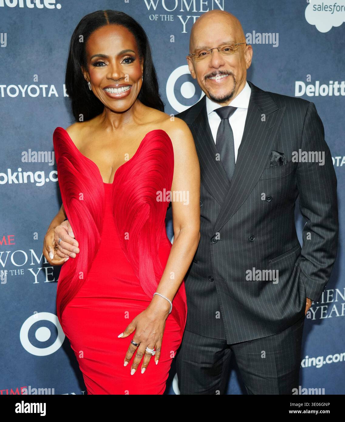 Sheryl Lee Ralph, left, and Pennsylvania State Senator Vincent Hughes ...