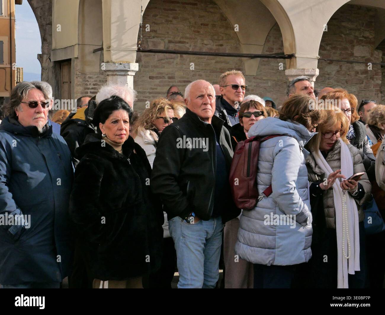 Photo by: Andrea Renault/STAR MAX/IPx 2026 3/11/26 Large crowds of ...