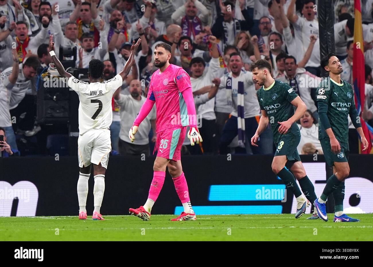 Manchester City goalkeeper Gianluigi Donnarumma (centre) reacts after a ...