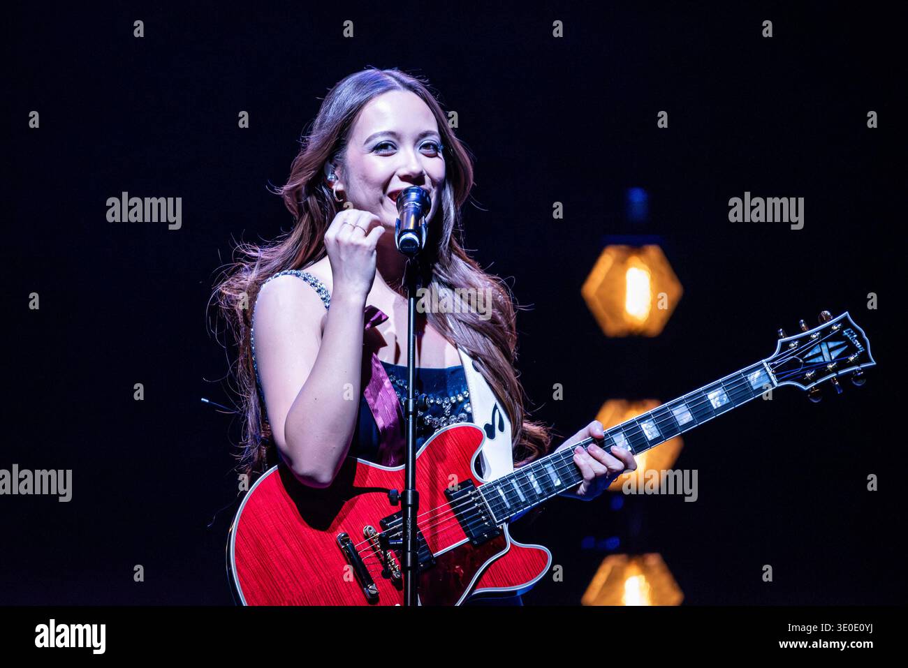 Music Concert - Laufey - A Matter of Time Tour Laufey Lin Jonsdottir ...