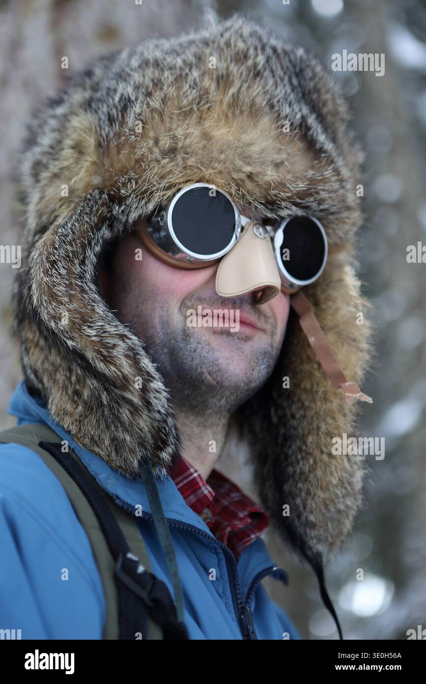 Skifahrer, model realase vorhanden GER, 20260216, Symbolbild, Skifahrer ...