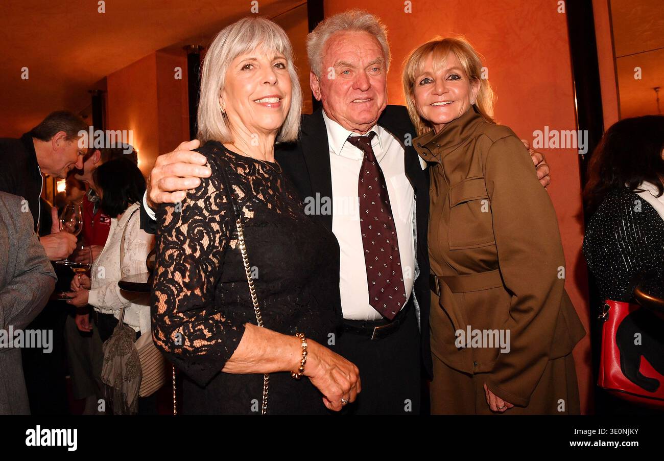Monika Roth, Sepp Maier and Christa Kinshofer during the theater ...