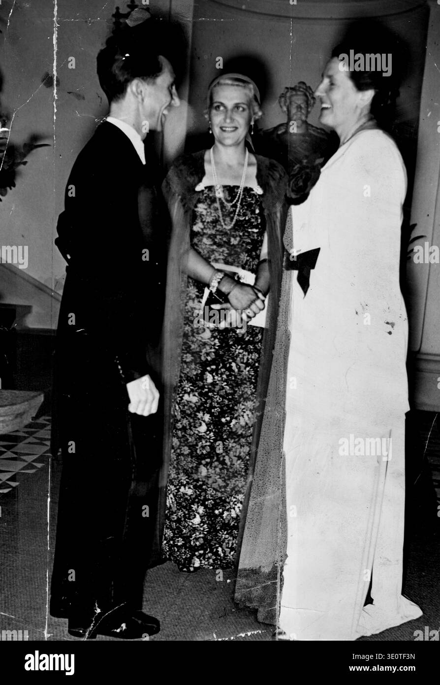 Mrs frau gobbels hi-res stock photography and images - Alamy