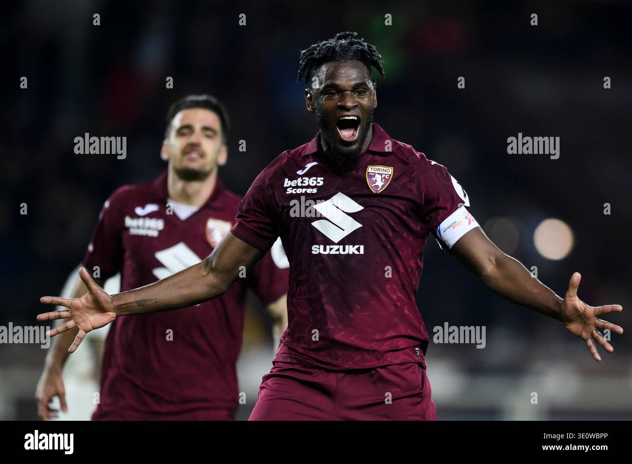 Duvan Zapata of Torino FC cleebrates after scoring a goal during the ...
