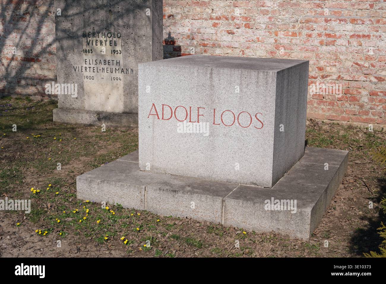 The grave of architect Adolf Loos, a pioneer of modern architecture in ...