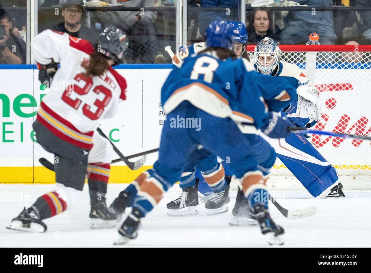 Ottawa Charge's Sarah Wozniewicz (23) shoots to score on Vancouver ...
