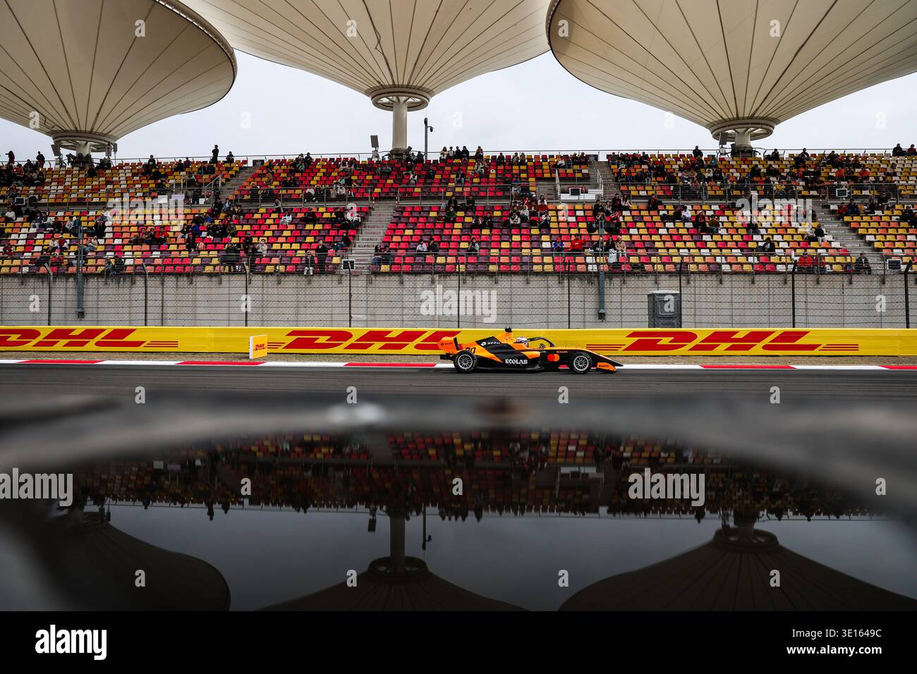 20 LLOYD Ella (gbr), Rodin Motorsport supported by McLaren, Tatuus F4 ...