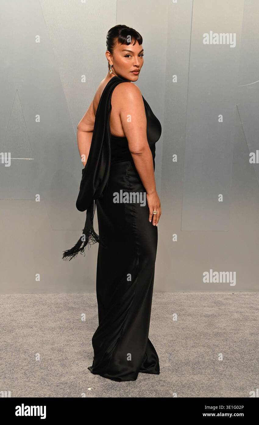 Paloma Elsesser arriving to the Vanity Fair Oscar Party 2026 held at ...