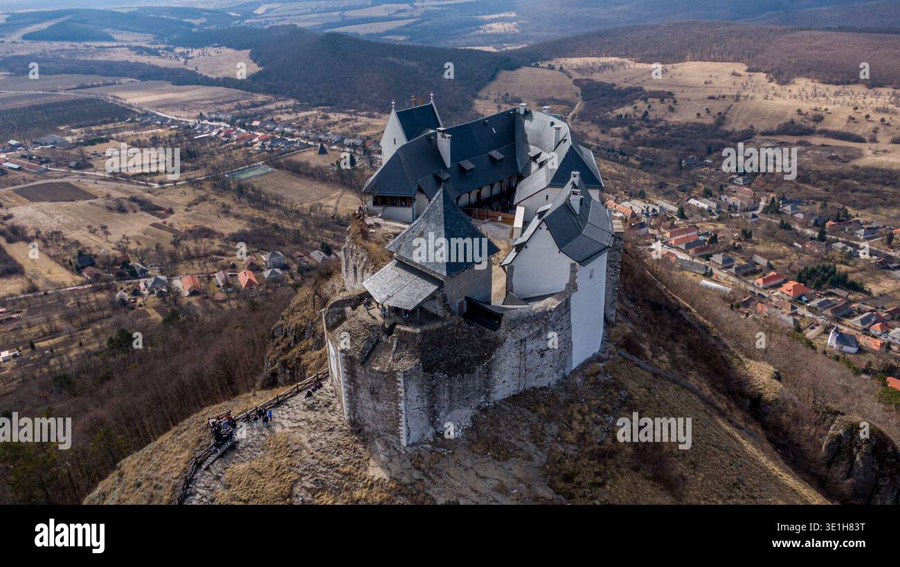 Fuzer castle hungary hi-res stock photography and images - Alamy