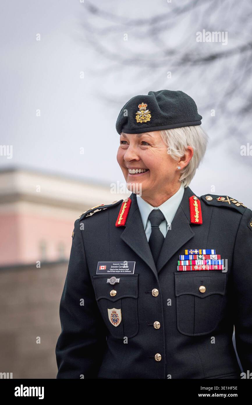 General Jennie Carignan, Oberbefehlshaberin der kanadischen ...