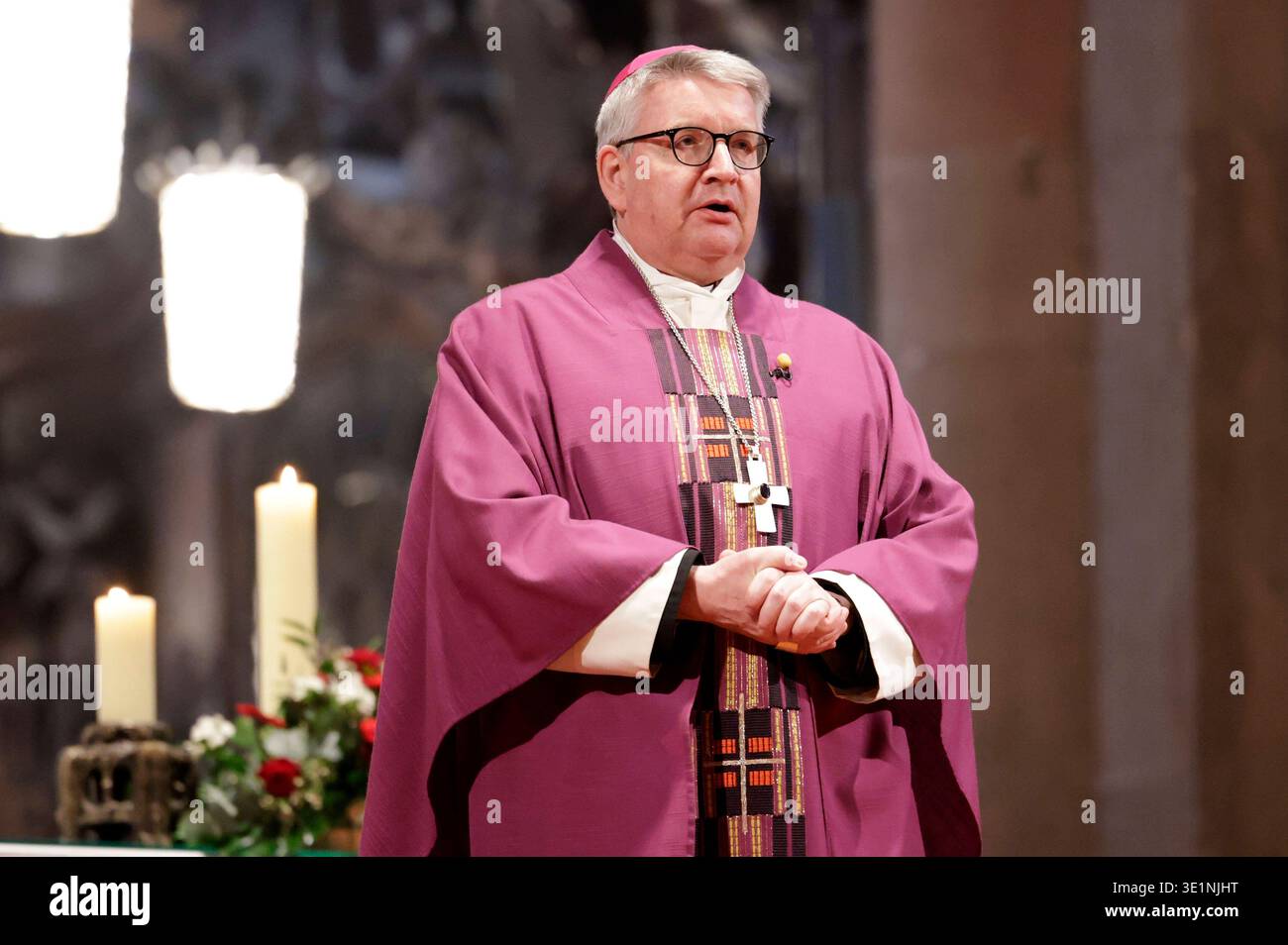 Peter Kohlgraf bei der Bischofsweihe von Pater Joshy Pottackal O.Carm ...