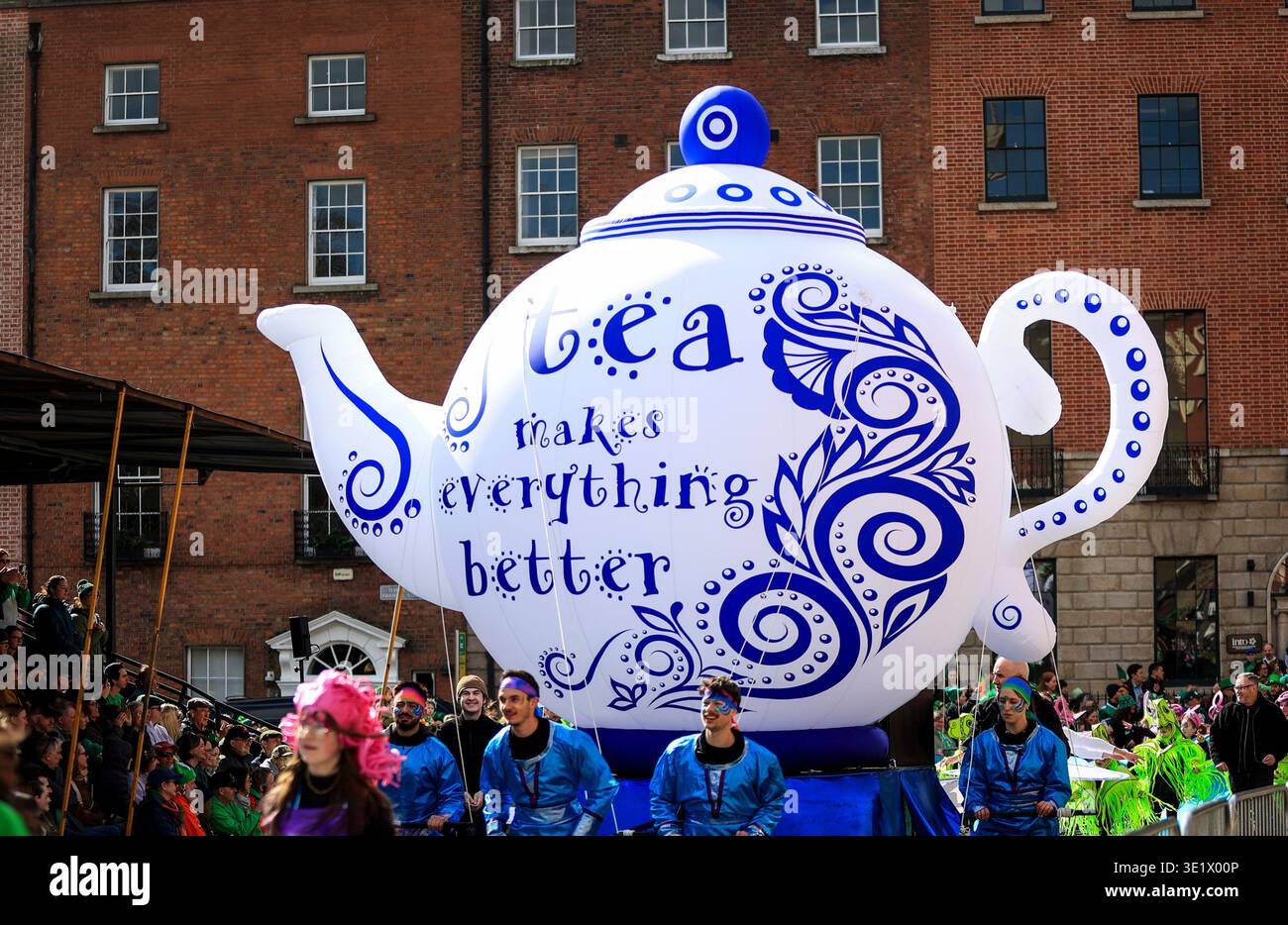 General view of the St Patrick's Day Parade in Dublin. Picture date ...
