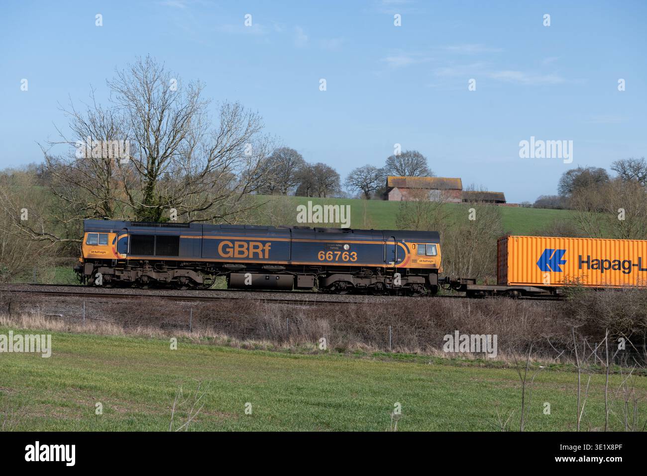 GBRf class 66 diesel locomotive No. 66763 "Severn Valley Railway ...