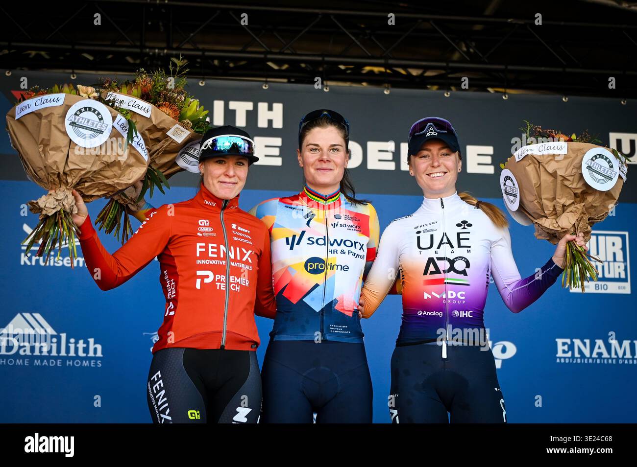 Dutch Charlotte Kool, Belgian Lotte Kopecky and Irish Lara Gillespie ...