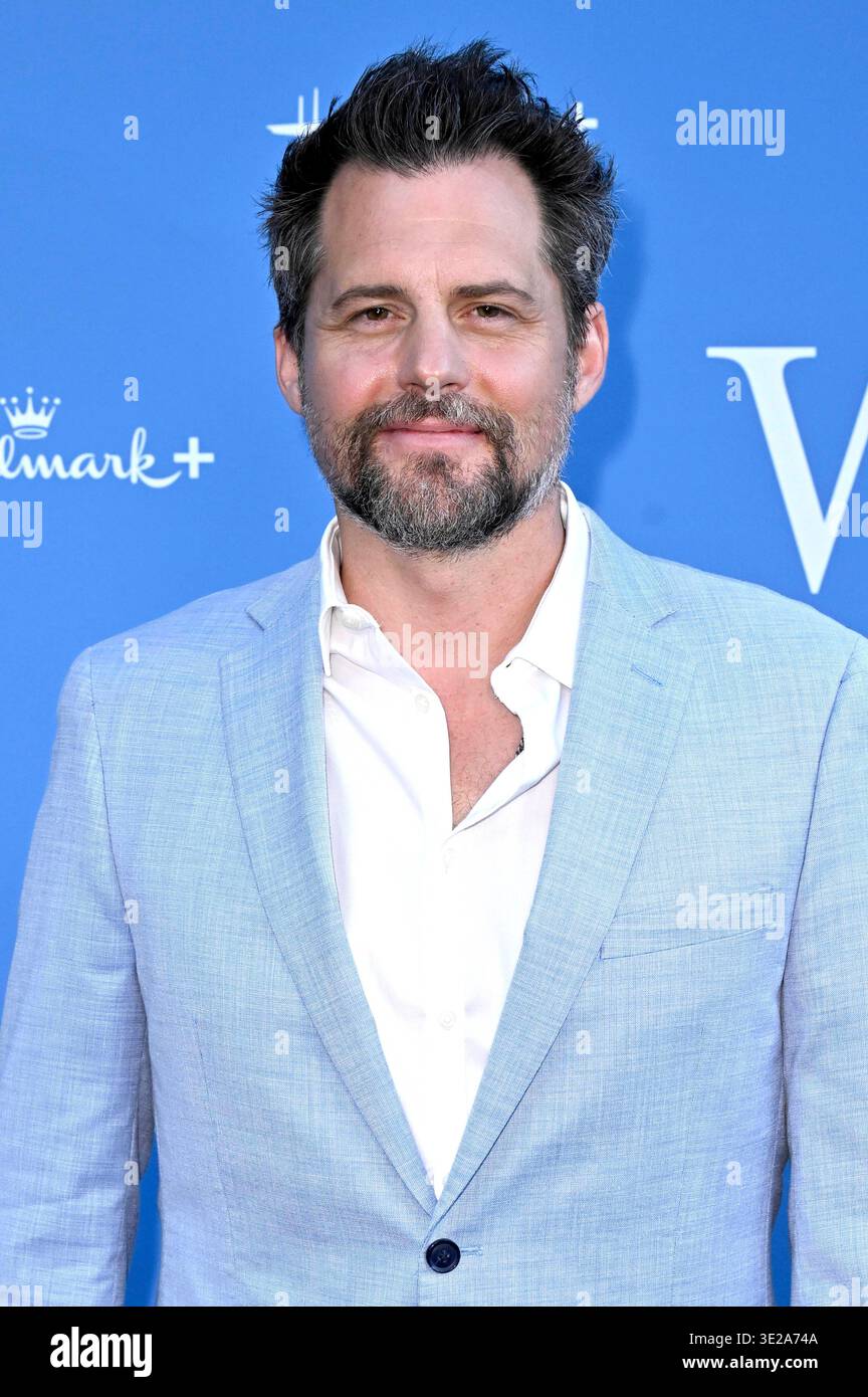 bei der Präsentation der 13. Season der Hallmark-Serie When Calls the ...