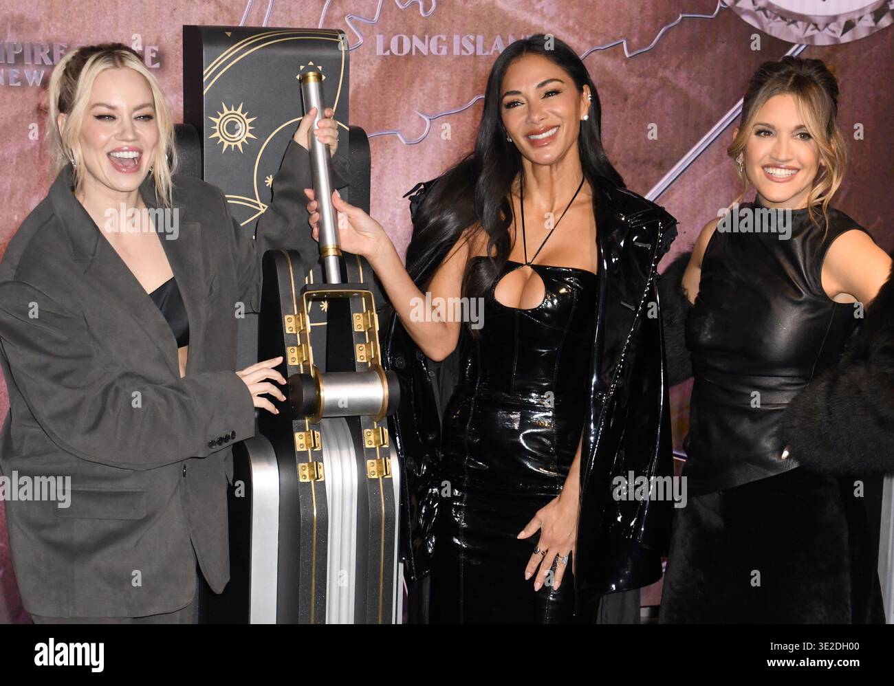 NEW YORK, NY- MARCH 19: Kimberly Wyatt, Nicole Scherzinger and Ashley ...