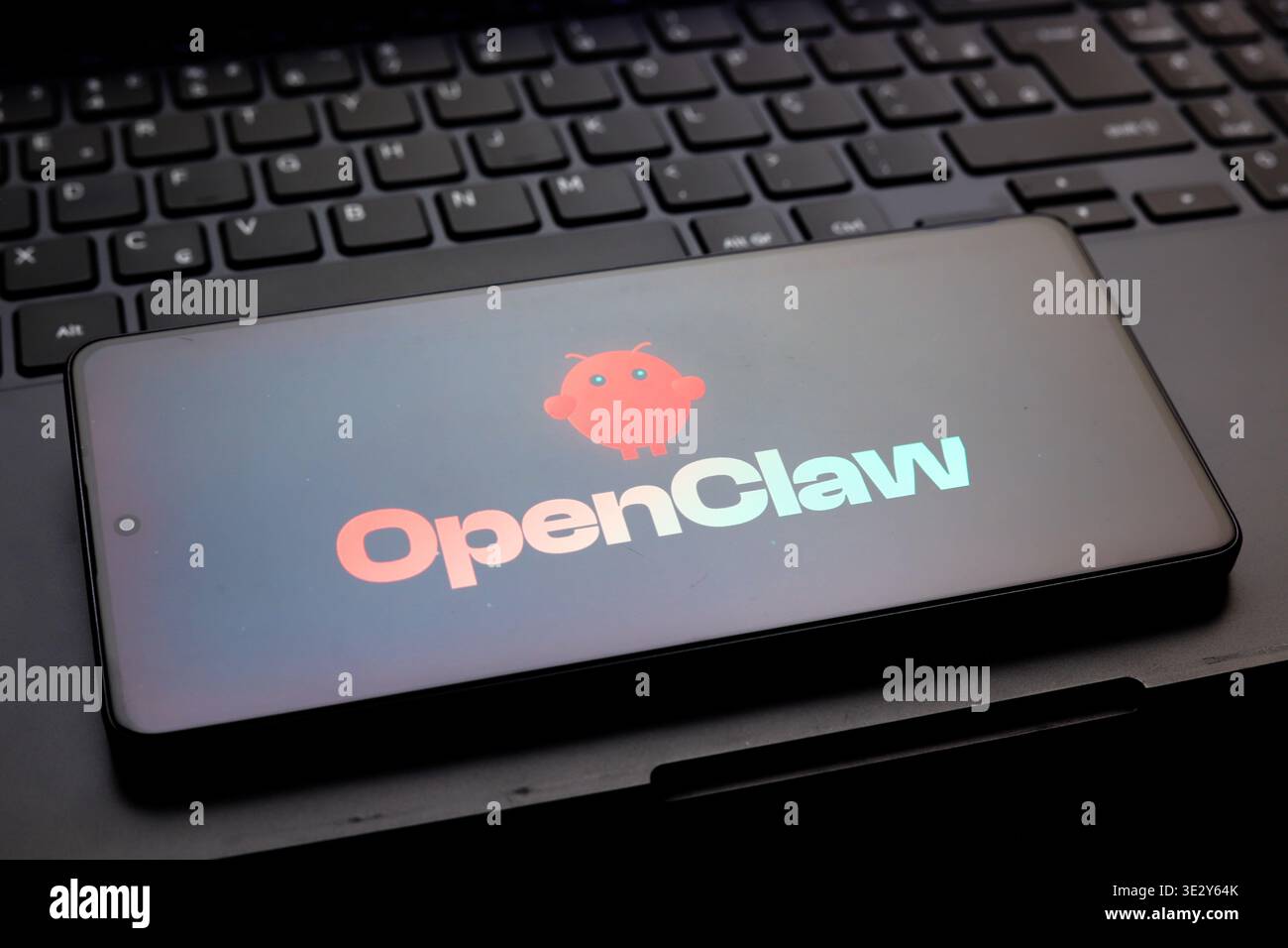 Openclaw logo hi-res stock photography and images - Alamy