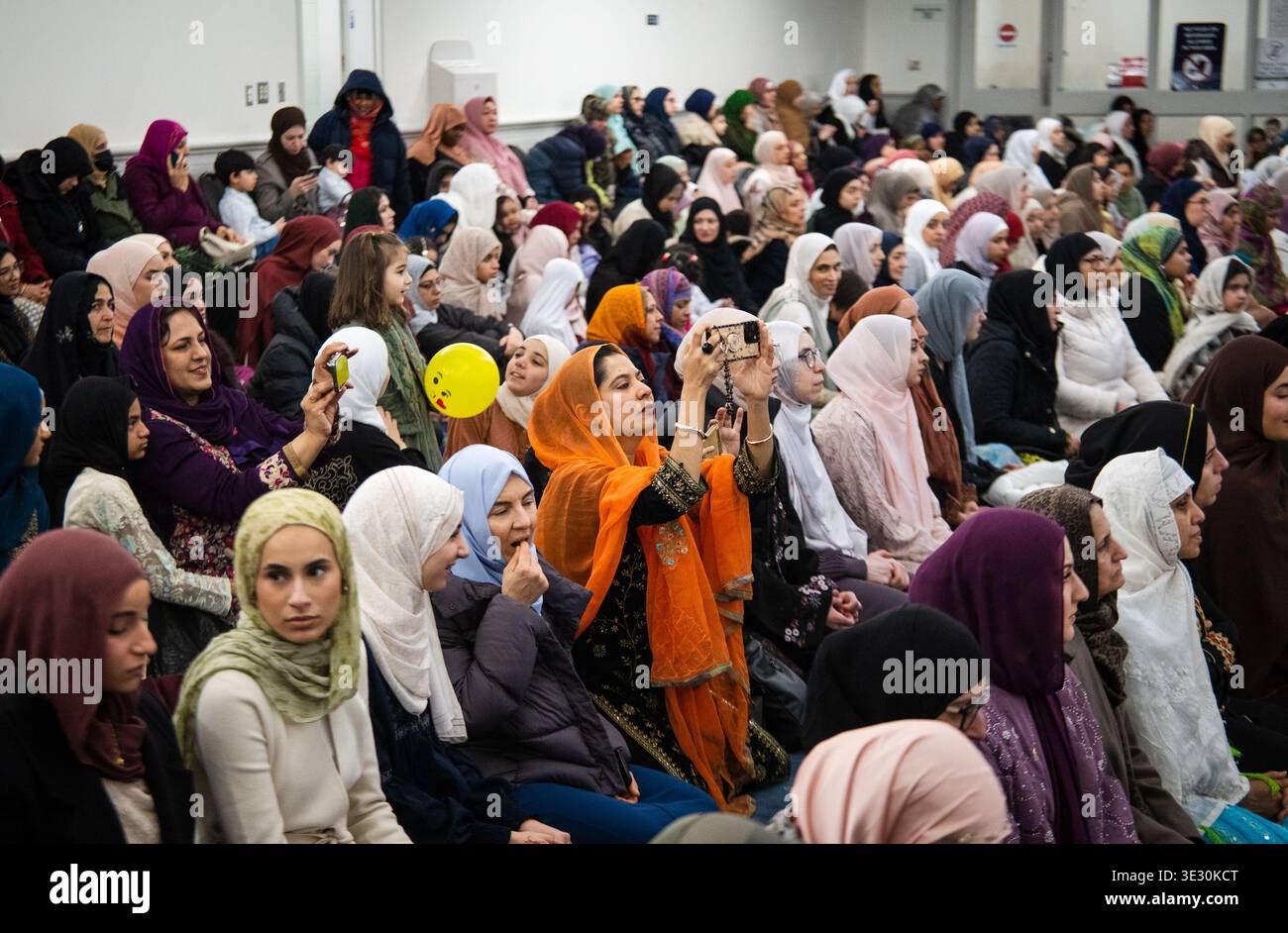 Women celebrate Eid al-Fitr at an ISNA Canada mosque in Mississauga ...