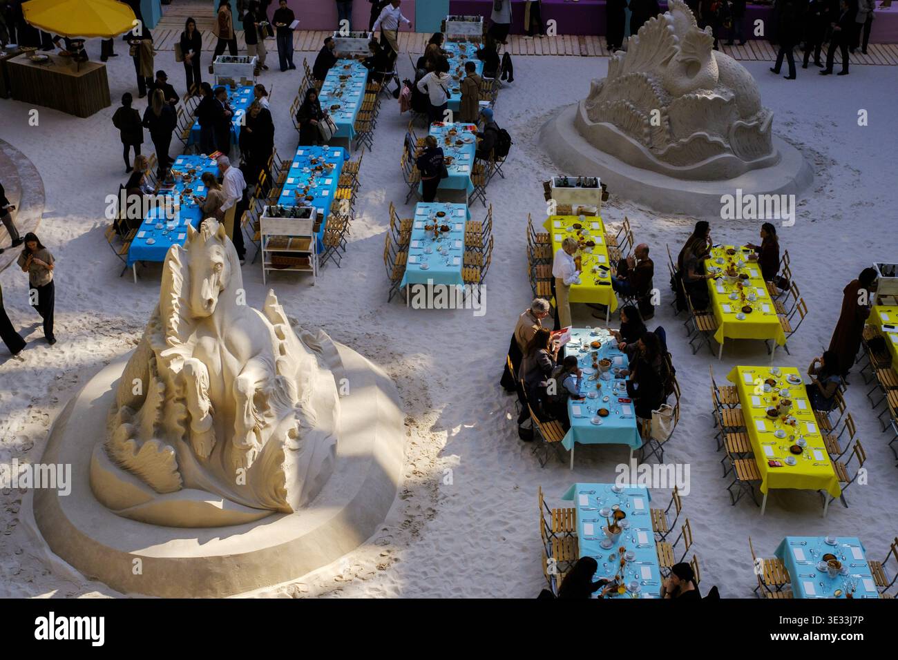 Behind the scenes at the Grand Palais, on the VIP side, the beach is ...