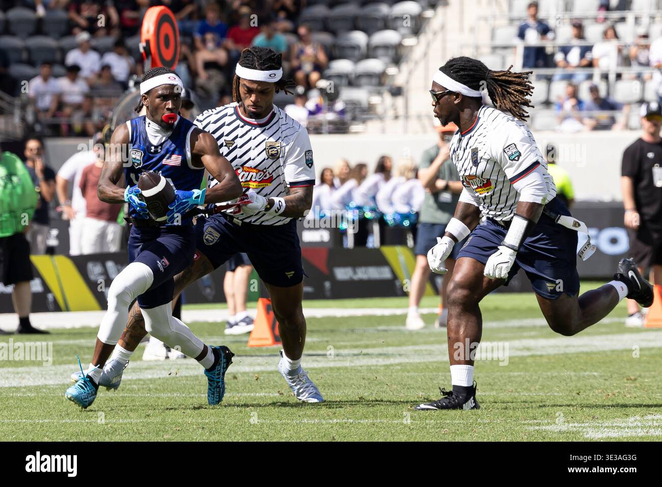 Shawn Theard Jr. (19) of Team USA runs with the ball during the ...