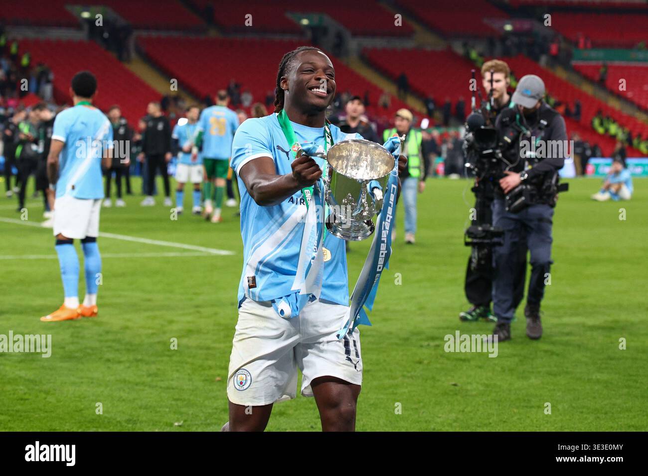 LONDON, UK - 22nd March 2026: Jeremy Doku of Manchester City celebrates ...