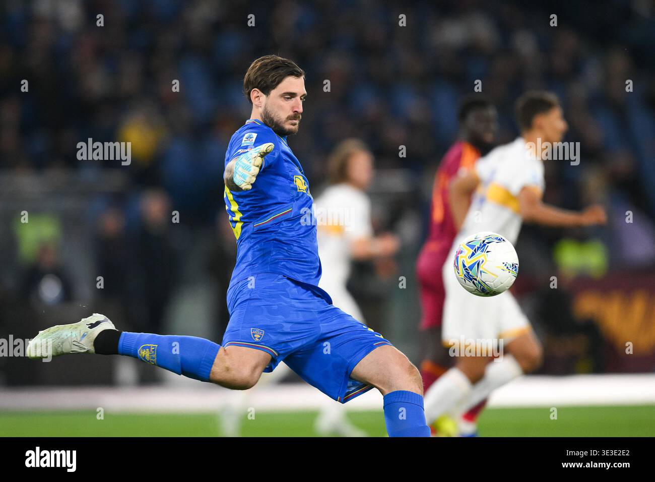 Olimpico Stadium, Rome, Italy - Wladimiro Falcone of US Lecce takes a ...