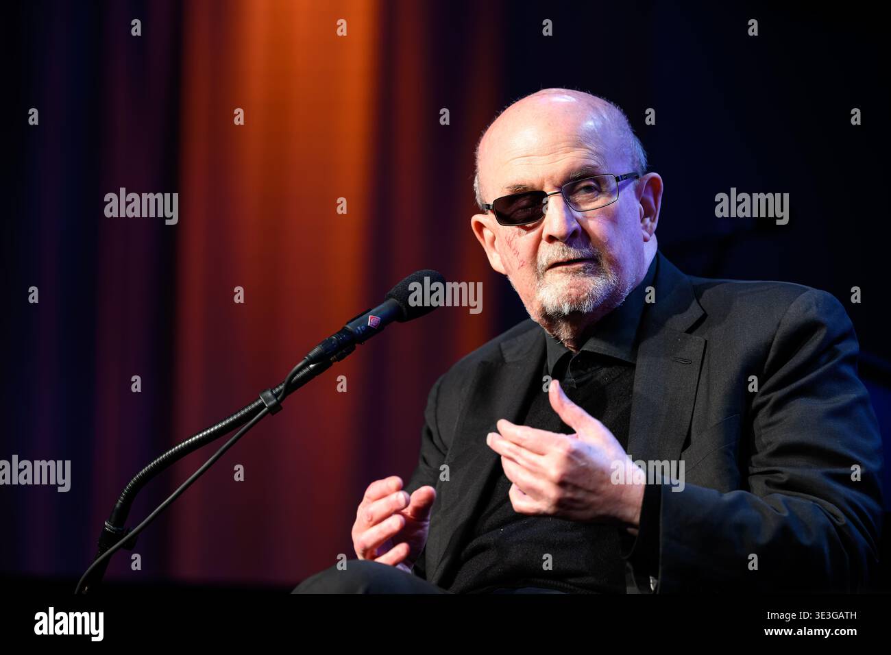 Author Salman Rushdie at the opening of the "Literatur im Nebel ...