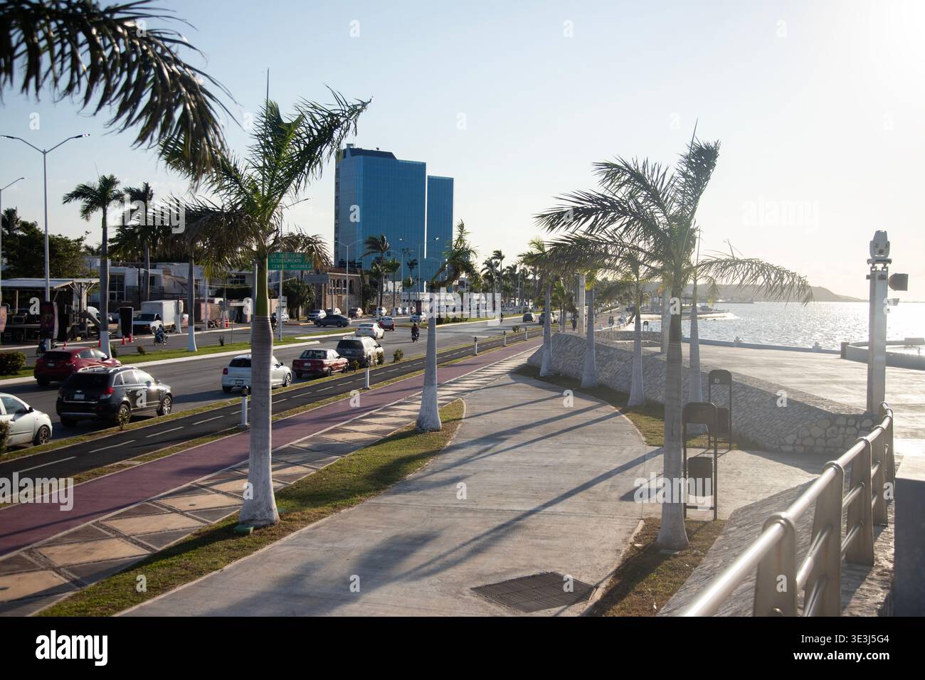 Campeche, Mexico; 1st January 2026: Promenade with monument and palm ...
