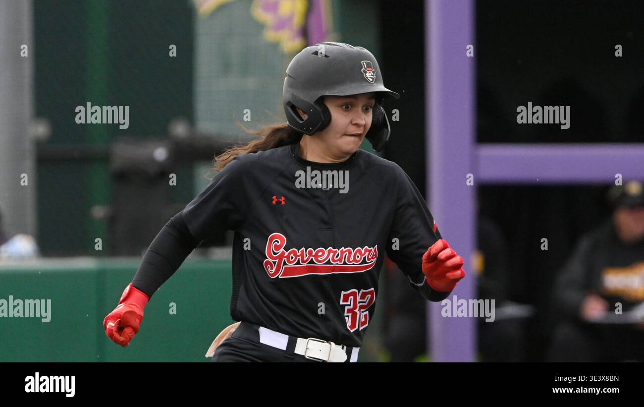 Austin Peay catcher Natalie Burns (32) plays Tennessee Tech in an NCAA ...