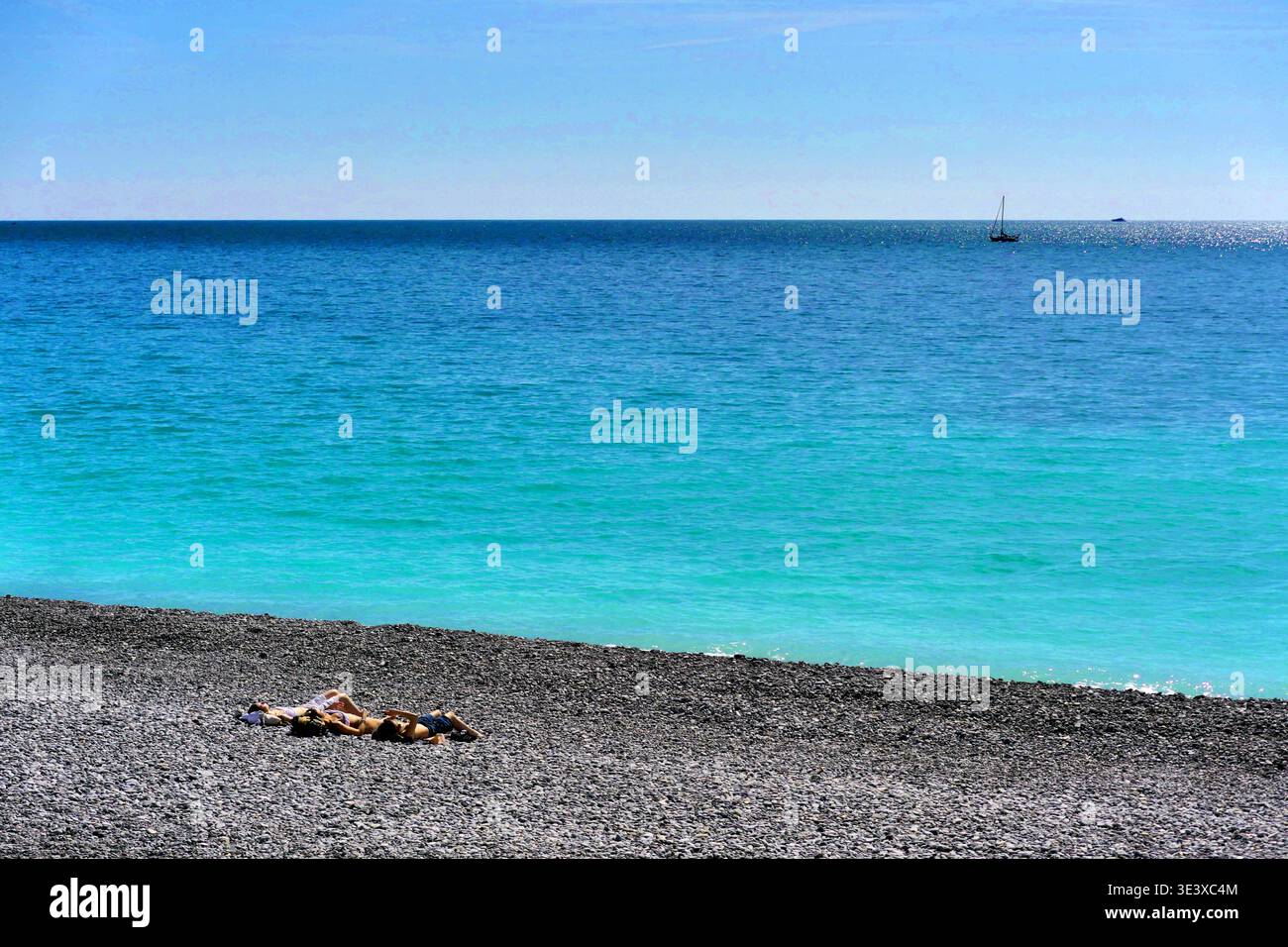 17.03.2026, Nizza, Cote dÂ Azur, Frankreich. Entspanntes Leben am ...