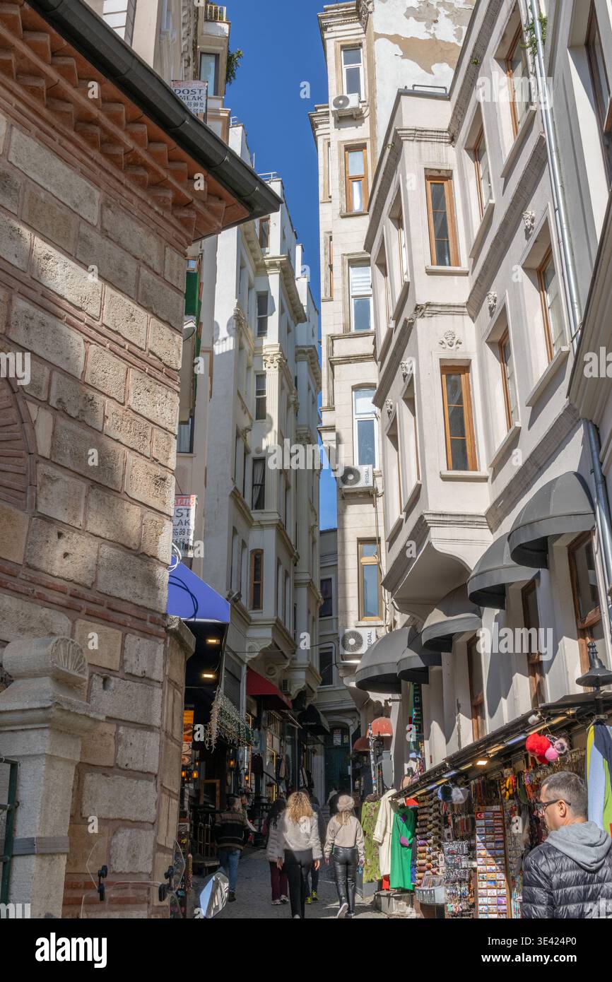 Vibrant street life in Beyoglu district, Istanbul old town. Tourists ...
